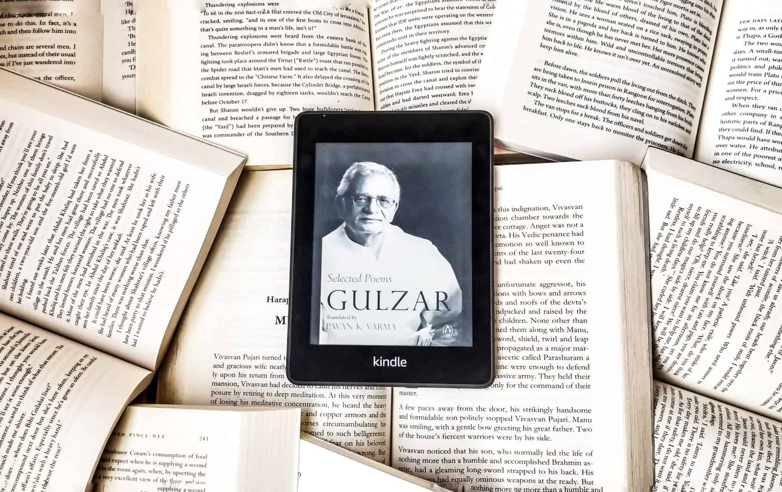 Selected Poems by Gulzar [Review]