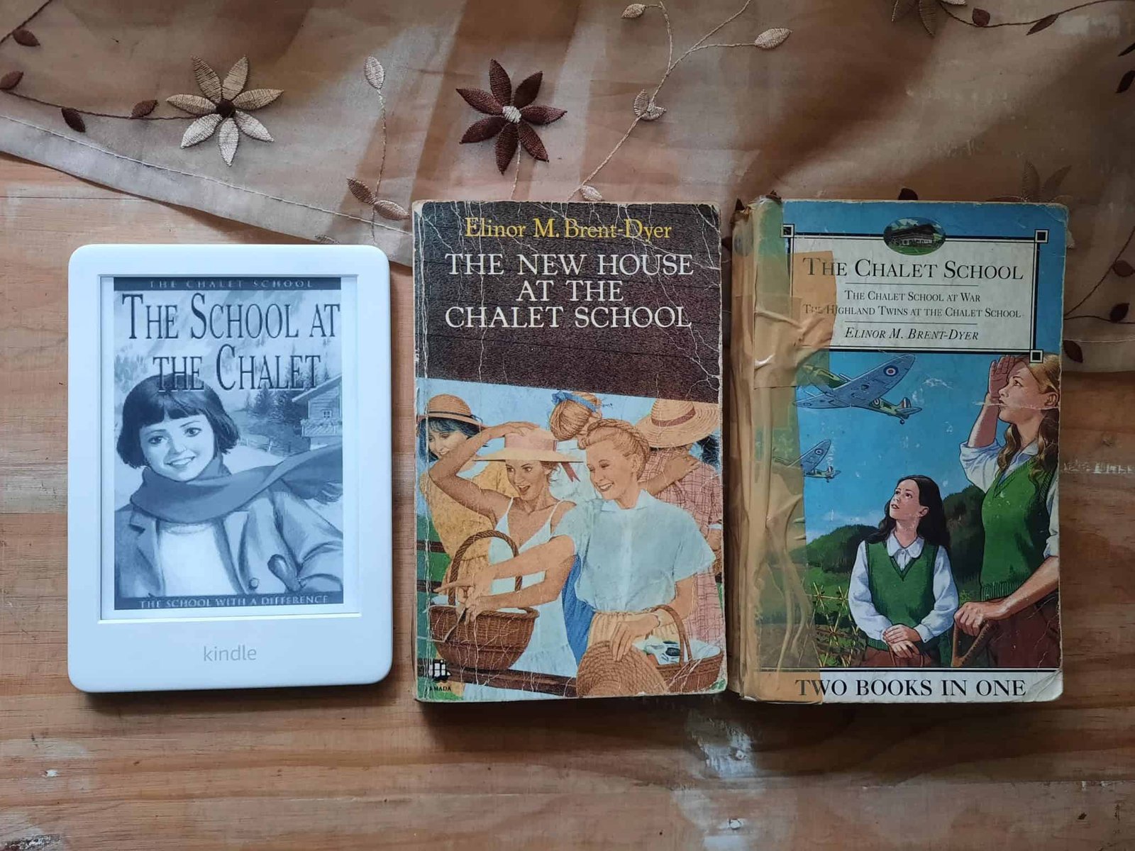 Selected Poems by Gulzar [Review]