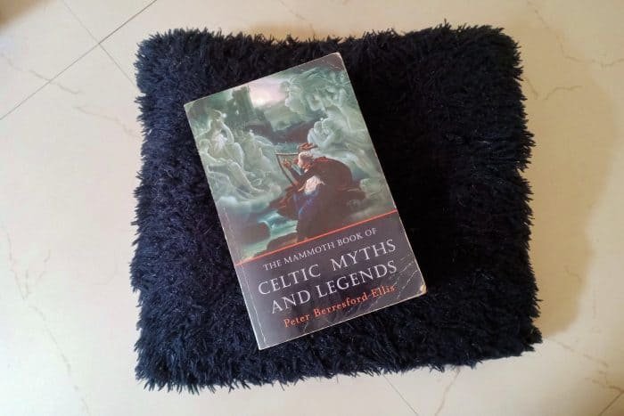 The Mammoth Book of Celtic Myths and Legends by Peter Berresford Ellis ...